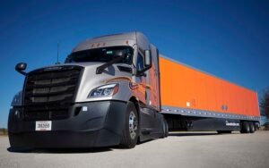 Semi Truck Vs Lorry • The Truck How